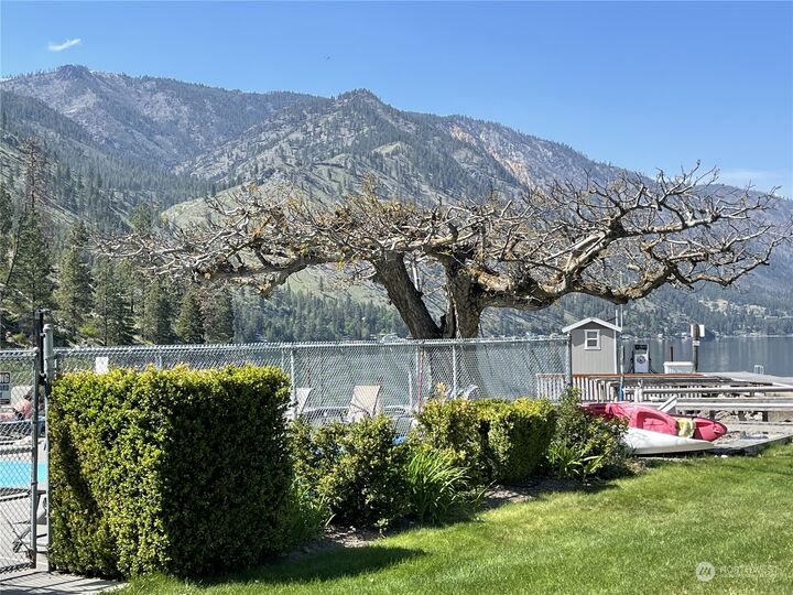 MLS#2066440: 7750 S Lakeshore Road 52, Chelan, WA 98816