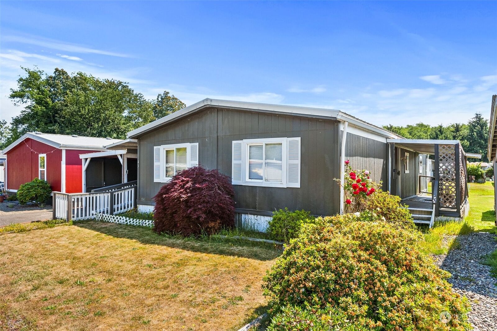 3 bed Raymond home for sale: 850 Howard Street 43, Raymond, WA 98577