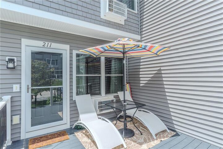 MLS#1361356: 200 Post Road 211, Warwick, RI 02888