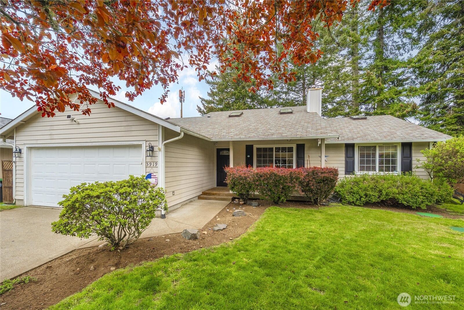 3 bed Lacey home for sale: 5919 Cherokee Loop SE, Lacey, WA 98513