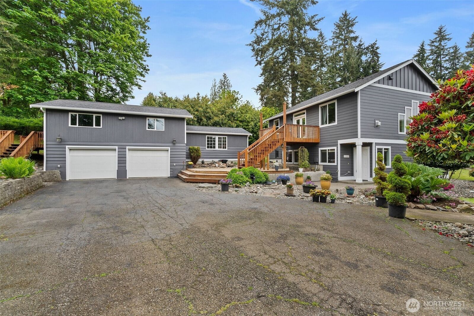 MLS#2374374: 6818 124th Street E, Puyallup, WA 98373