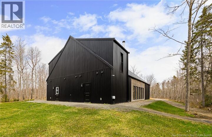 Home for sale in Shediac Bridge: 3673 Route 134, Shediac Bridge, NB E4R 1R9